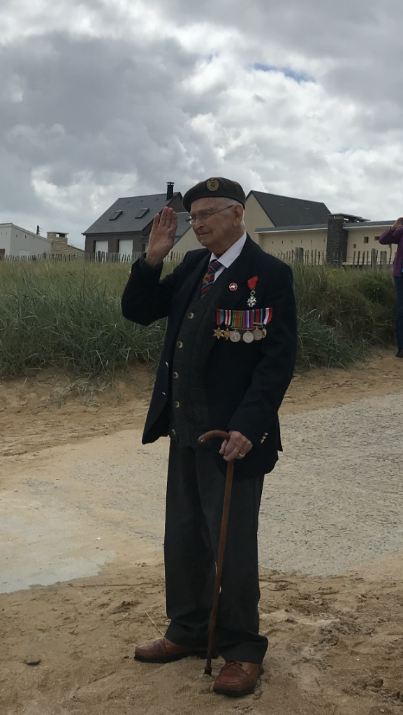 WWII Veteran Hopes To Reunite With Child He Met In Normandy In 1944 ...