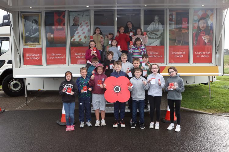 Pupils reflect on Remembrance with new Poppyscotland learning programme ...