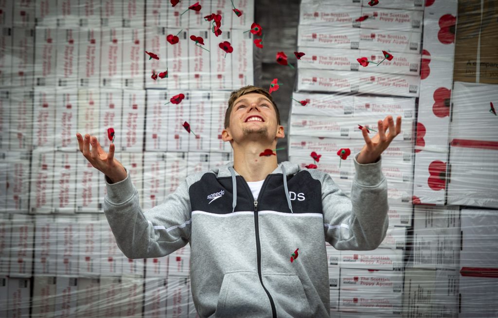 Duncan Scott helps Scottish Poppy Appeal go for gold - Cobseo