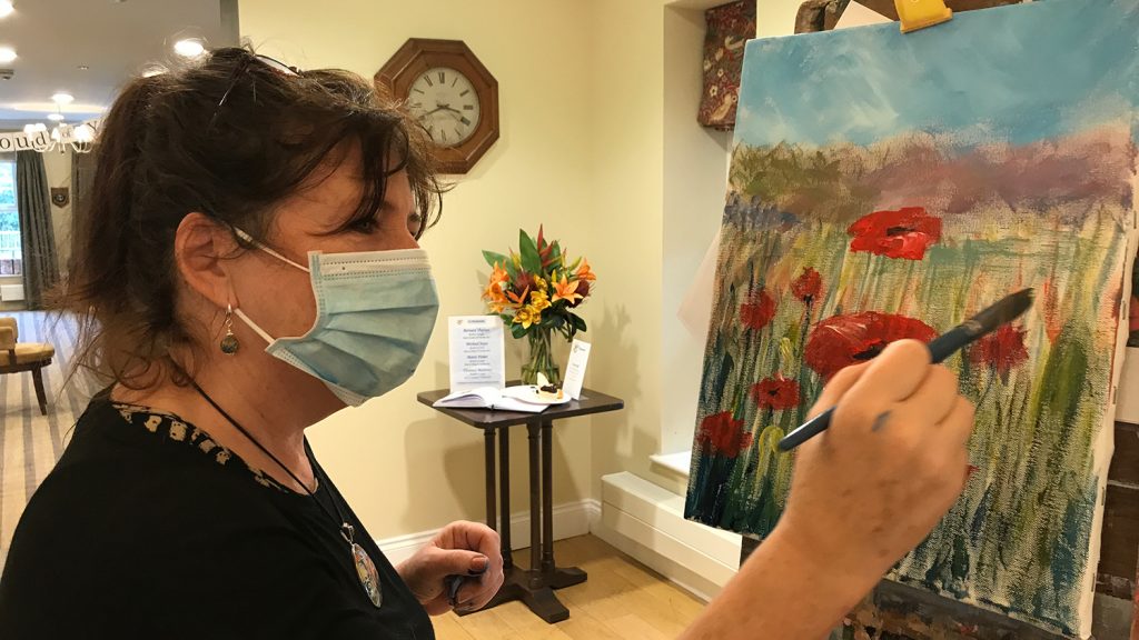 Remembrance 2022: Artist Lucy Freud leads poppy painting classes at ...