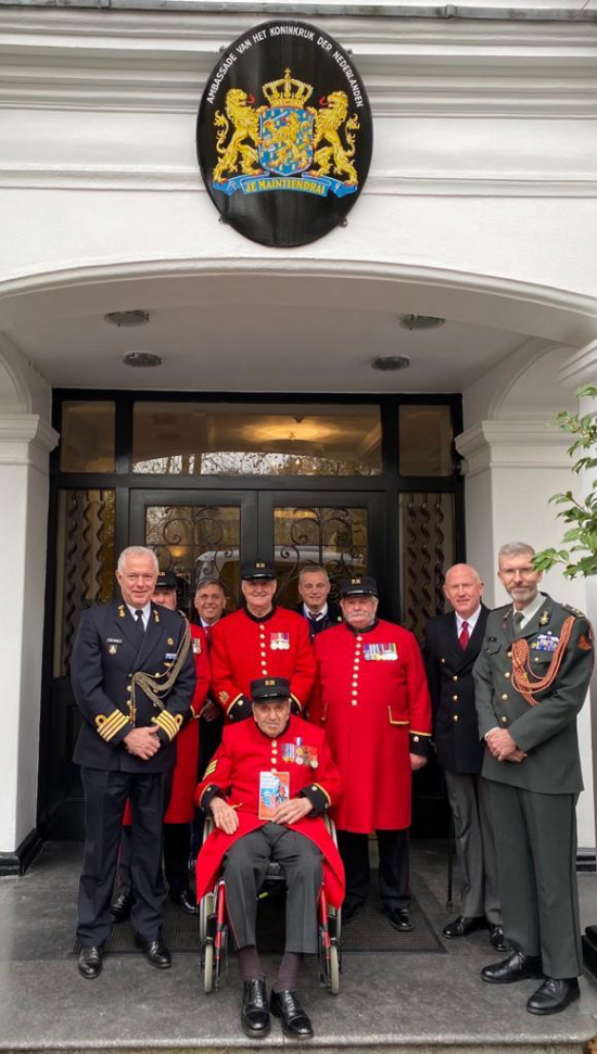 WWII Veteran Harry Rawlins Receives the Liberators Medal - Cobseo