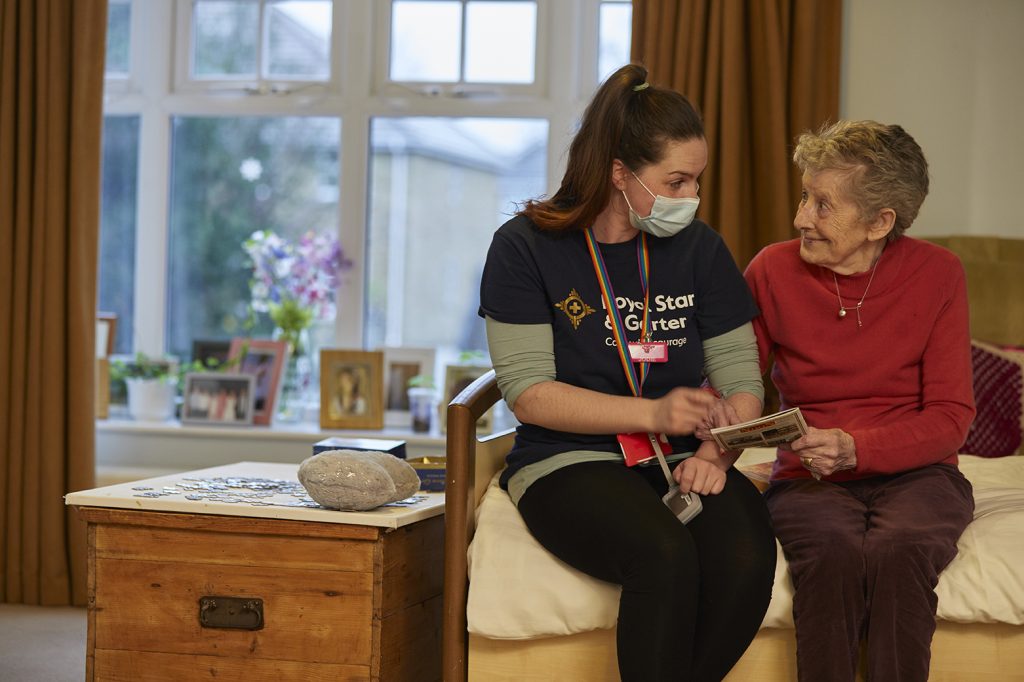 Dementia Action Week: Charity shares tips on communication with people ...
